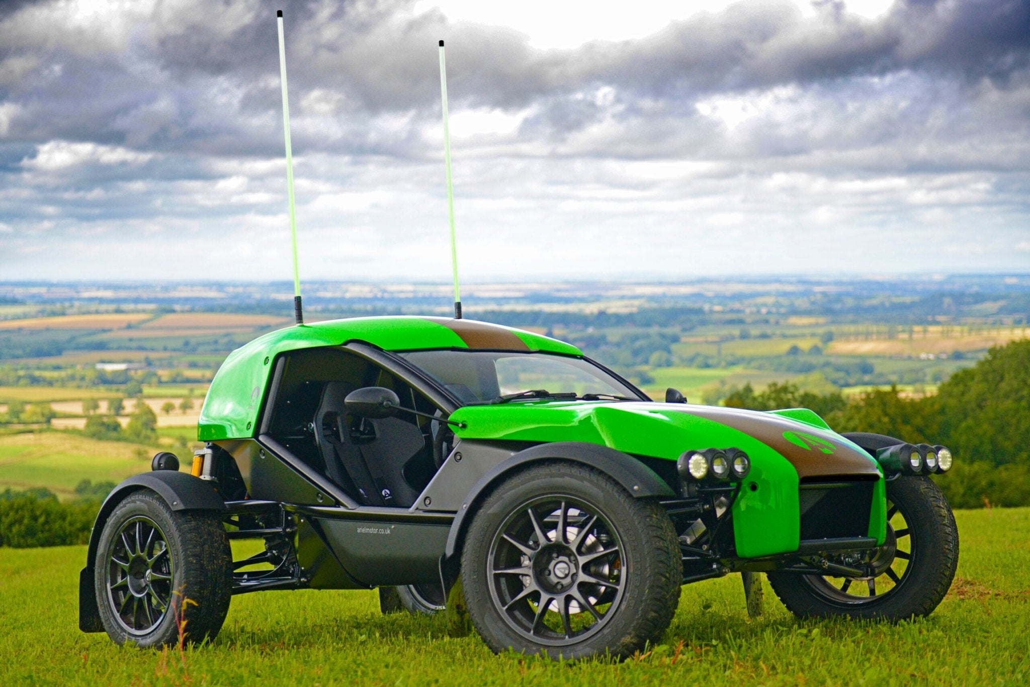 ARIEL UNVEILS REVOLUTIONARY ELECTRIC E-NOMAD CONCEPT – TheArsenale