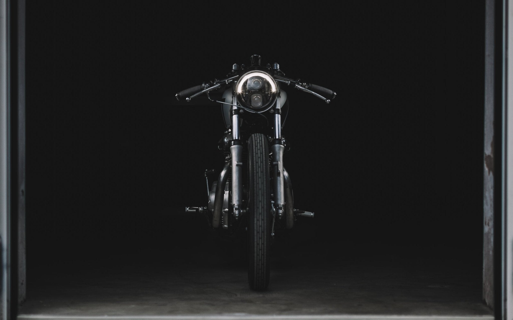 Hookie Co CB250 "ROYT" - Clean, lean and mean machine – TheArsenale