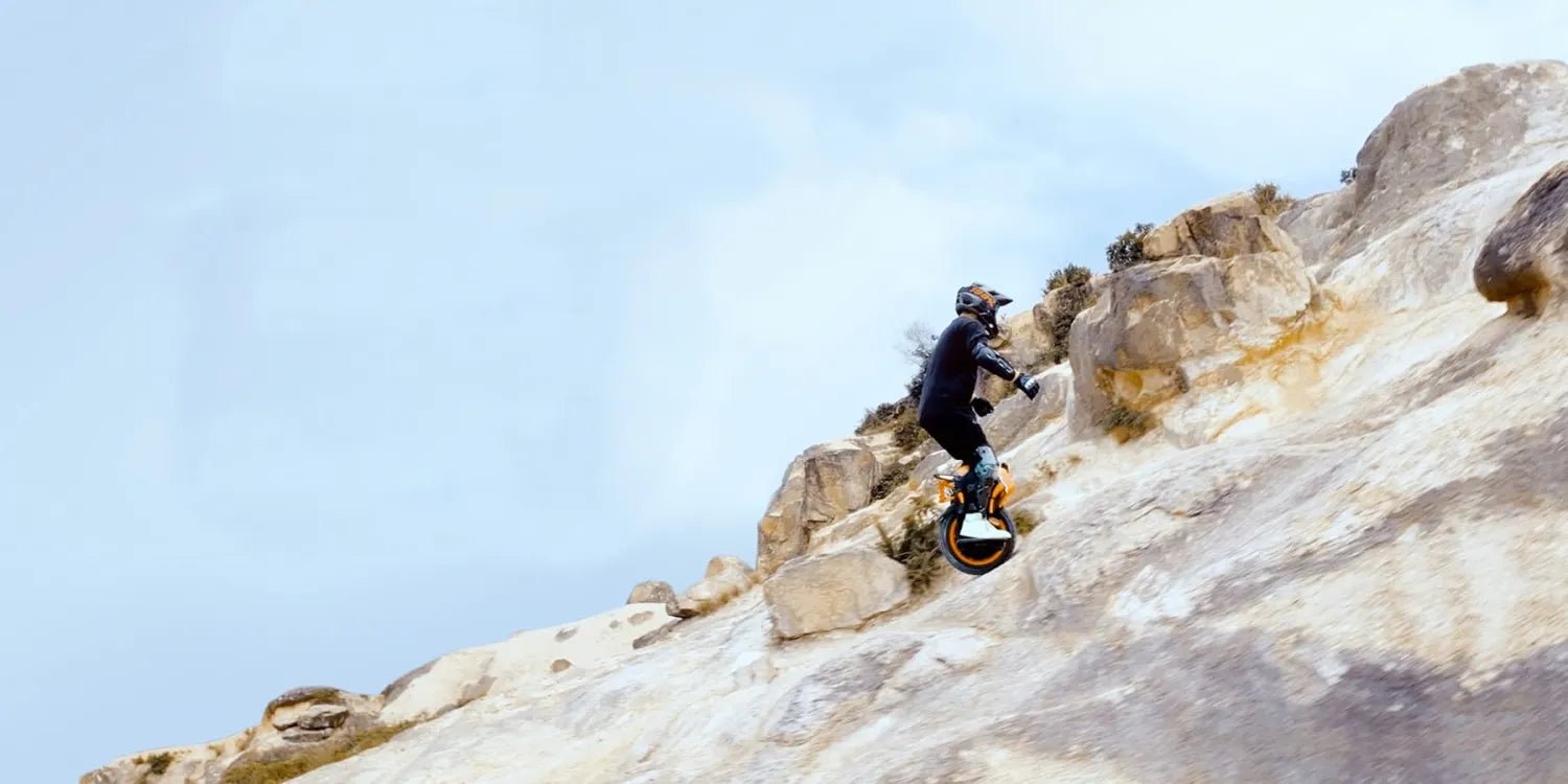 INMOTION’S ADVENTURE, A POWERFUL ELECTRIC UNICYCLE – TheArsenale