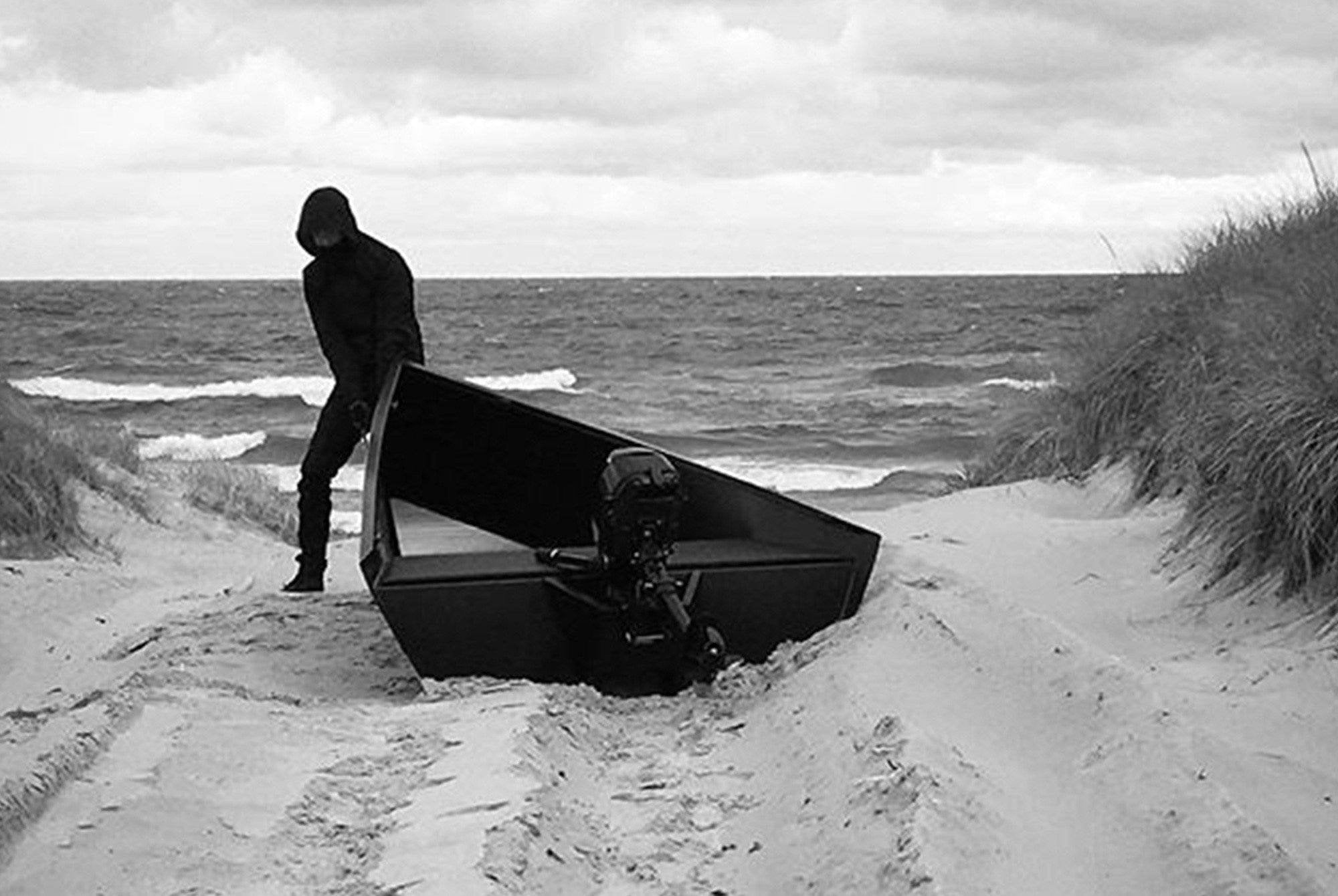 TINNIE 10 by JOEY RUITER - TheArsenale